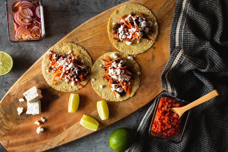 Takos con K. Cocina fusión México & Indonesia - Vivir en Dubai